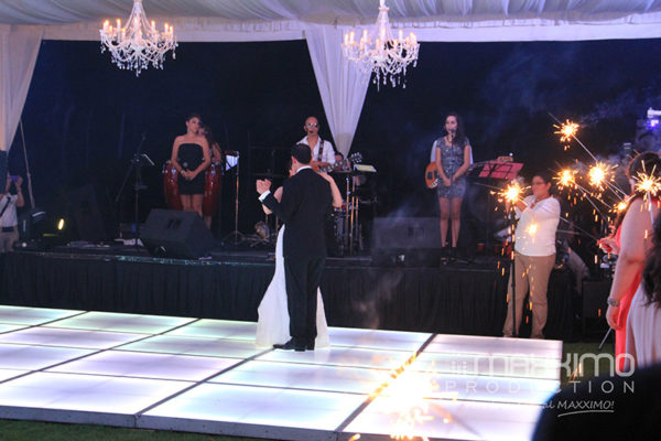 Banda Versatil para tu Boda - Maxximo Production - Bodas Cancun